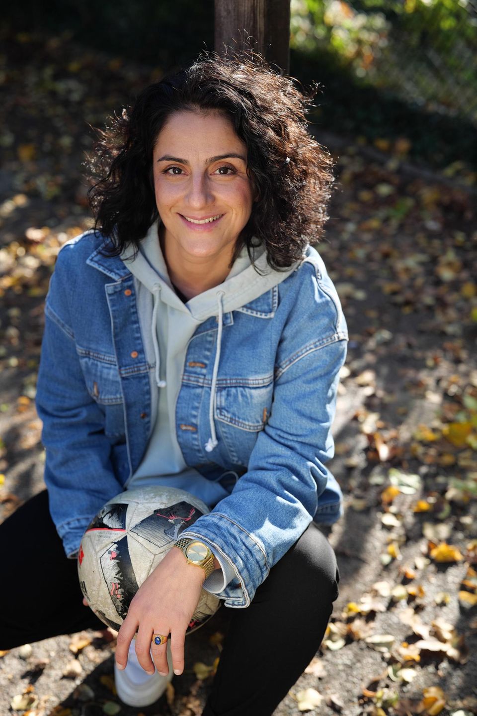 Landsleute von Lucas Vogelsang: Tugba Tekkal - Sechs Schwestern, vier ...