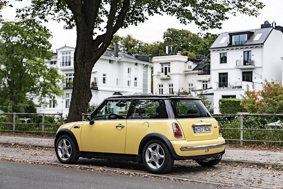 Erster Mini aus BMW-Hand: Bayrische Gefühle | STERN.de